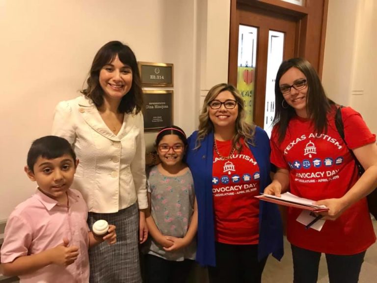 Gina Nancy Anna Abogacía Sociedad De Autismo De Texas